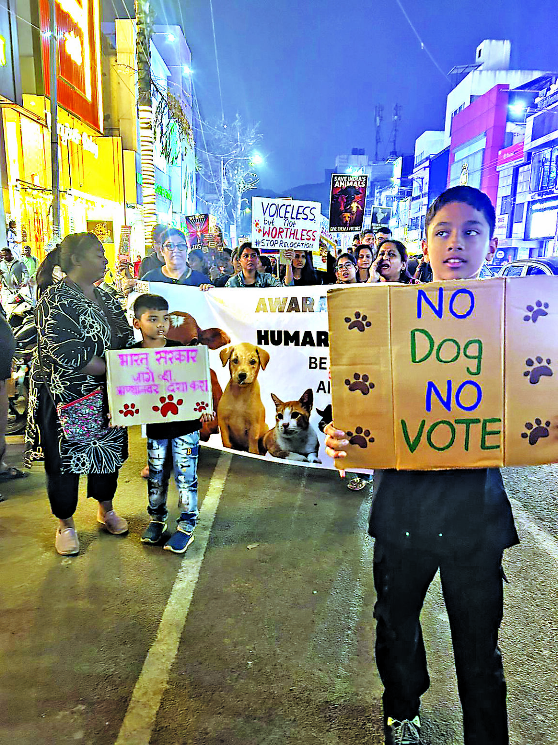 Pune Residents Stage Protest Against Animal Welfare Board's Stray Dog ...